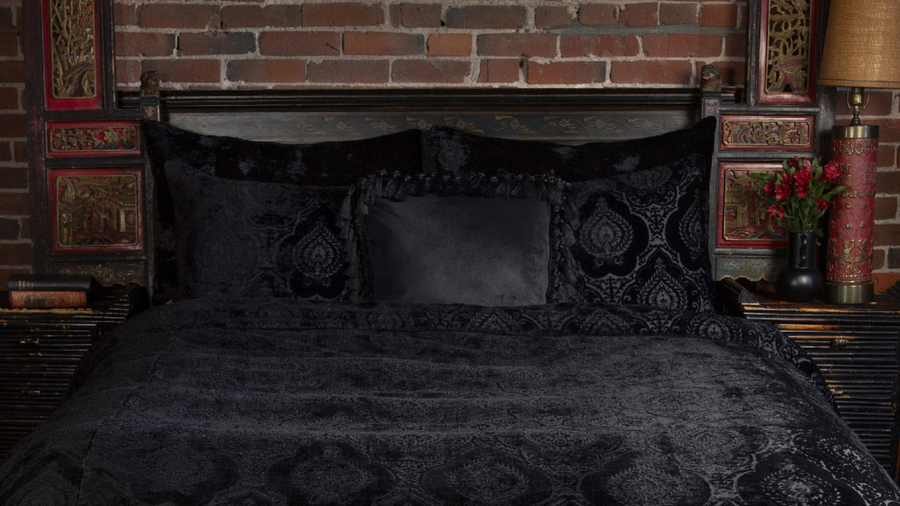 Dark Luxe Home Decor & Bedding - Sheets & Duvets by Sin in Linen