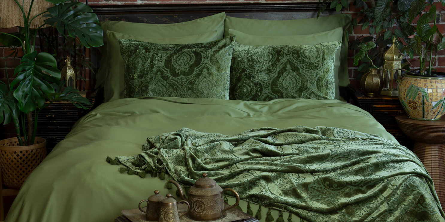 Dark Luxe Home Decor & Bedding - Sheets & Duvets by Sin in Linen
