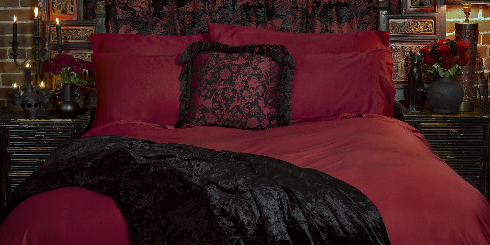 Dark Luxe Home Decor & Bedding - Sheets & Duvets by Sin in Linen